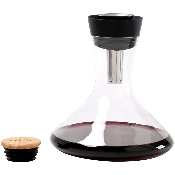 Aerato wine decanter | Corporate Specialties